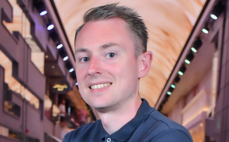 NHS SBS launches £2.5bn Digital Workplace Solutions framework