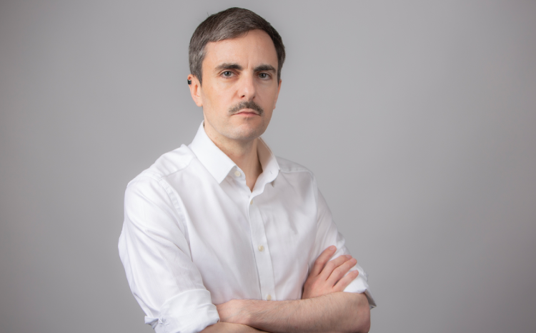 GPs vote to refuse changes to online consultation access